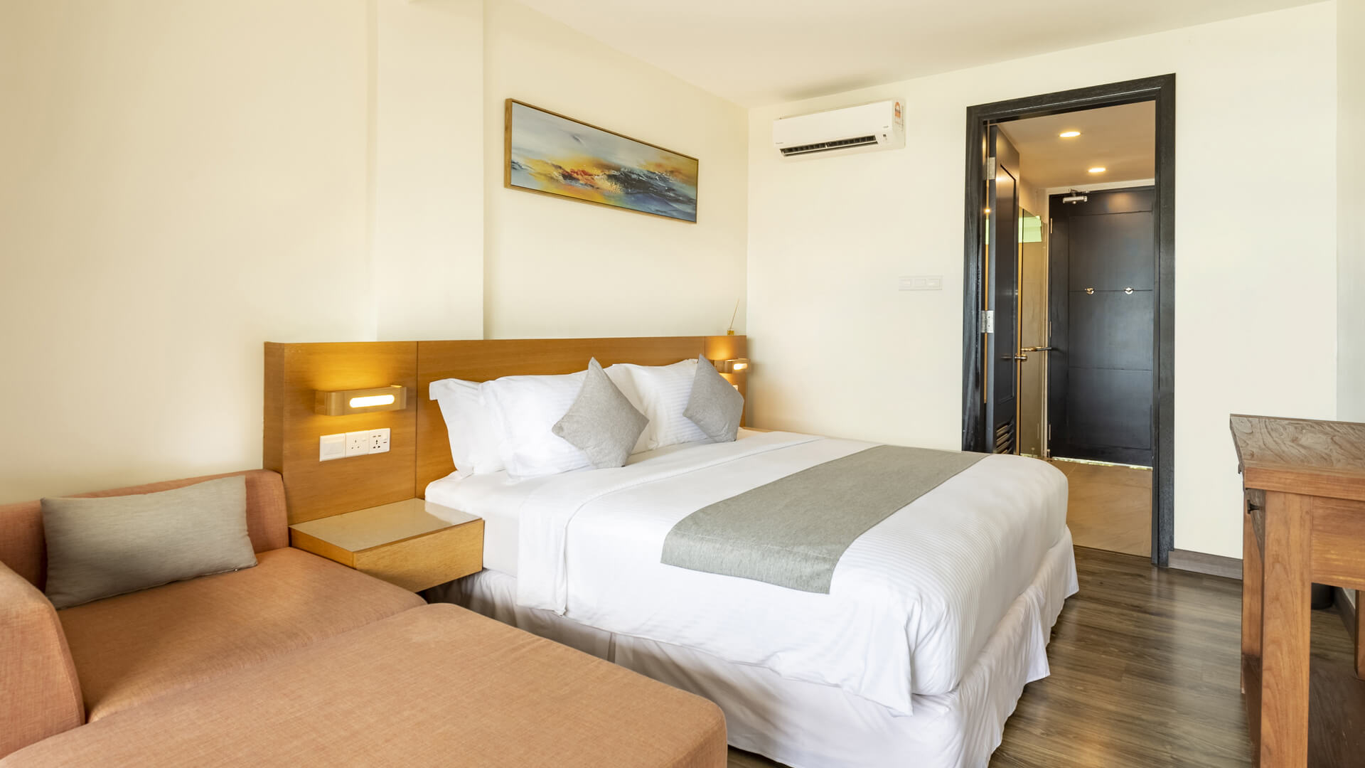 Bubu Long Beach Resort | Resort in Perhentian Island