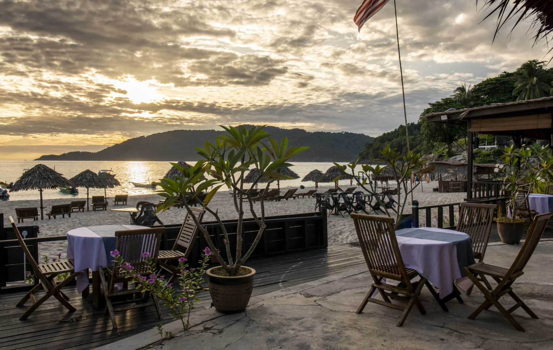 Beachfront Villa Room in Perhentian Island | Bubu Resort